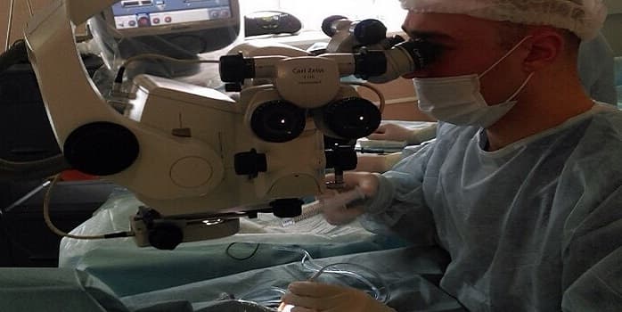 Vitrectomy (eye surgery) - procedure, risks and costs of treatment ...